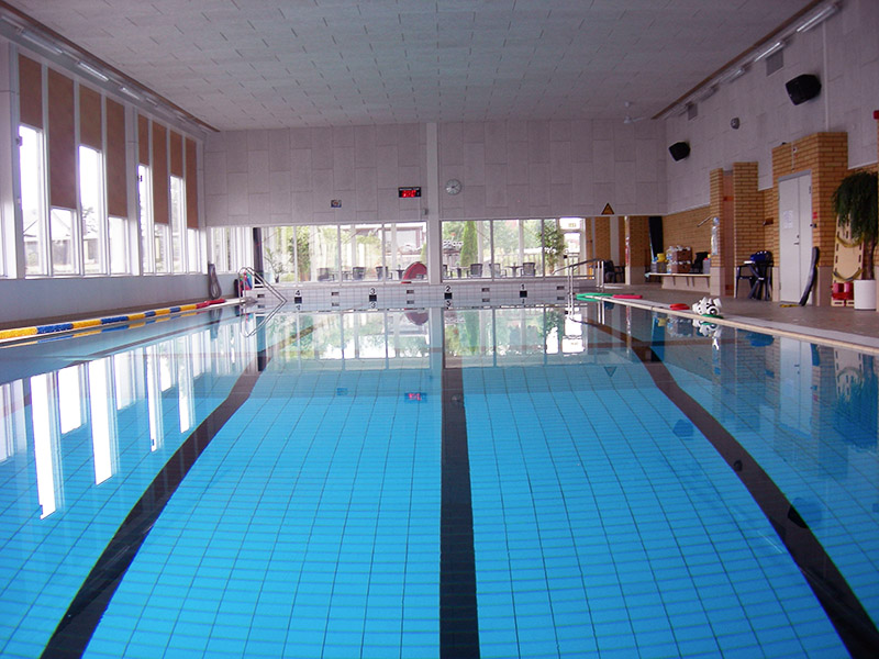 Familjelivräddning i Vaggeryds simhall - Vaggerydstorget